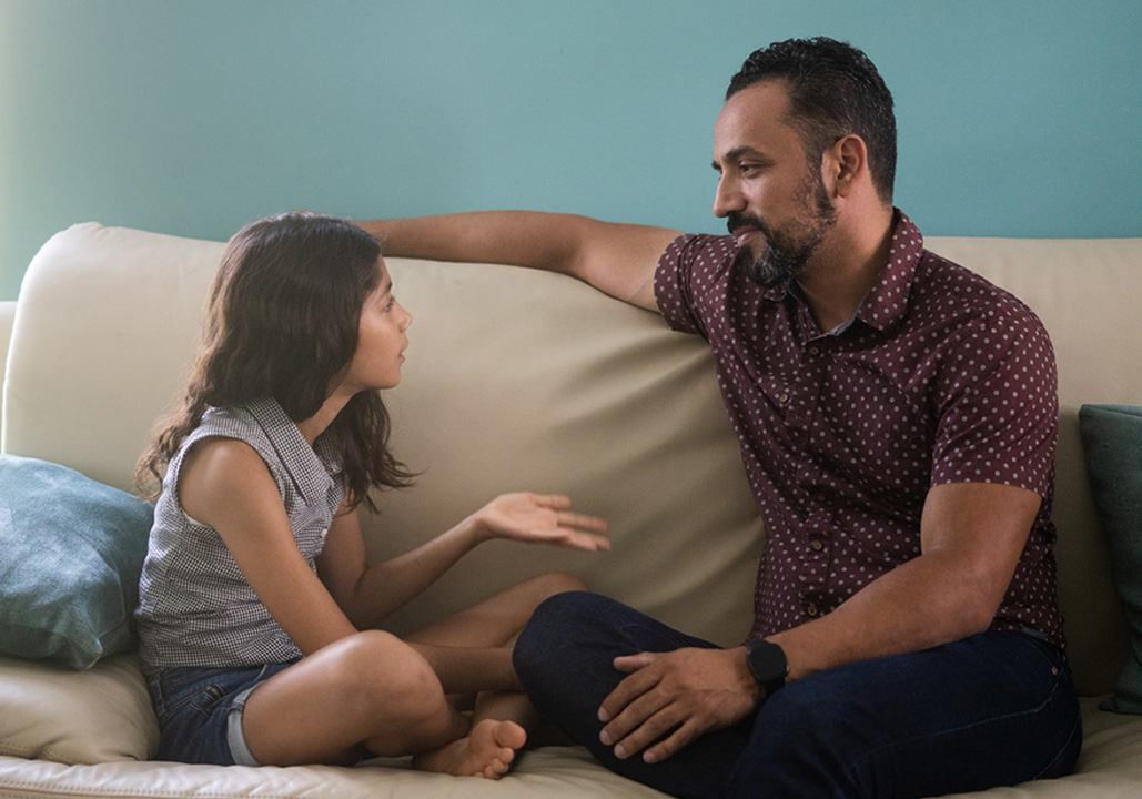 How to talk to your child about online predators | Qustodio