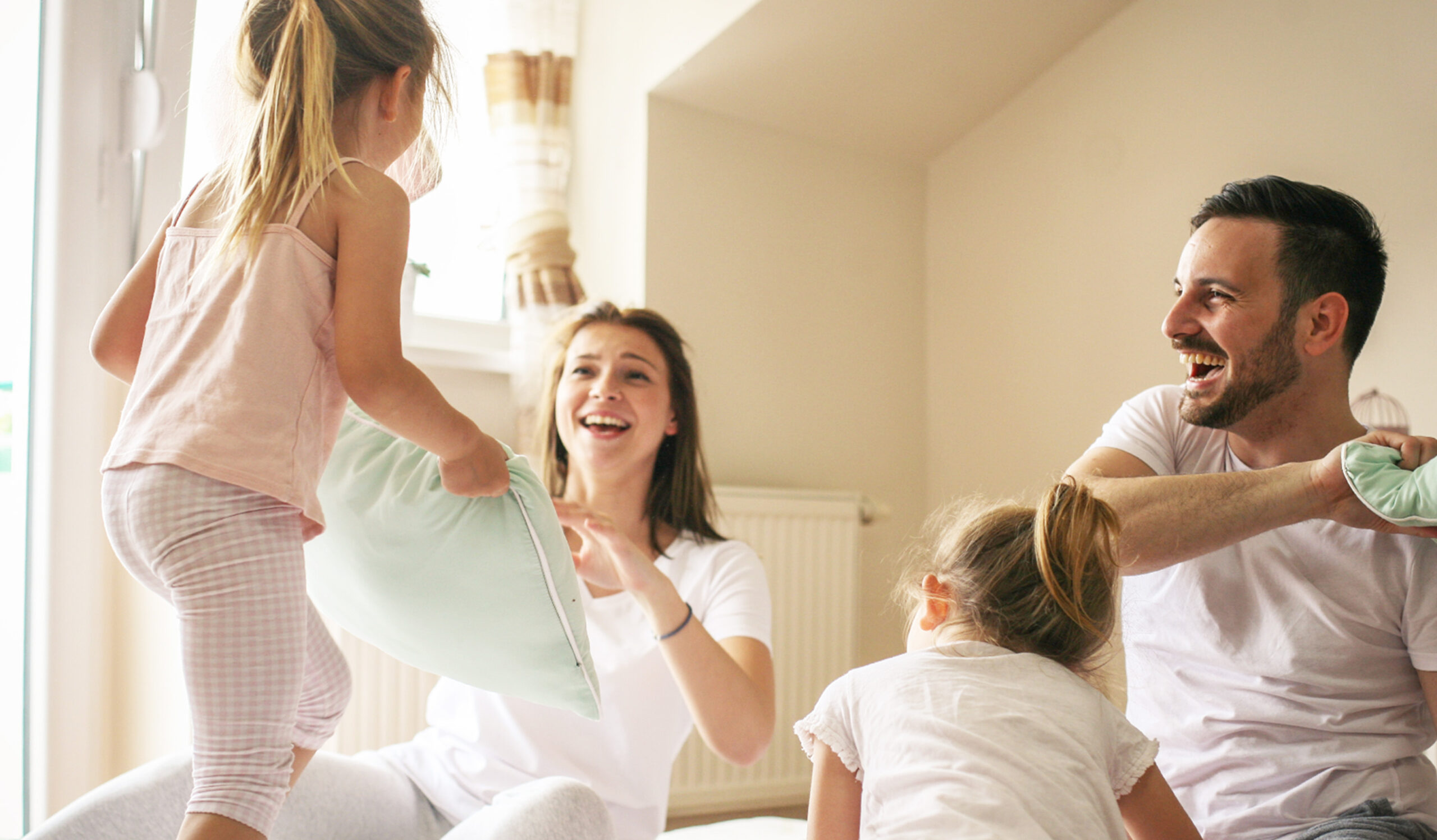 What’s the best way to set healthy screen time limits for the entire ...