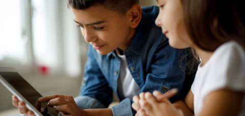 5 tips to help balance screen time and learning | Qustodio